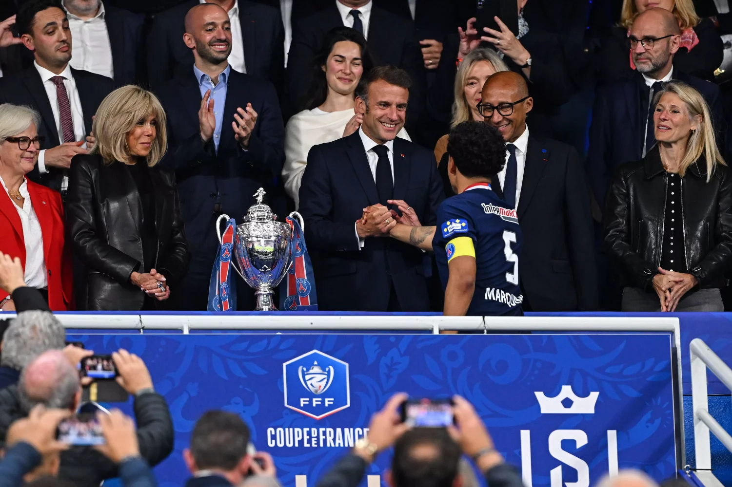 PSG/Inter Milan - Macron congratulates Paris “Champion mon frère!”
