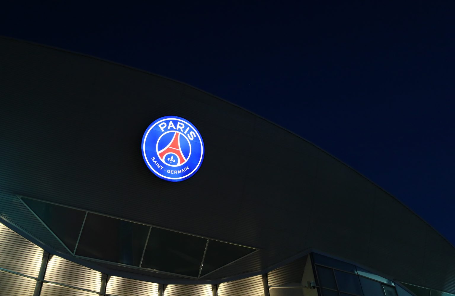 Official Transfer - PSG announces a new recruit from the United States