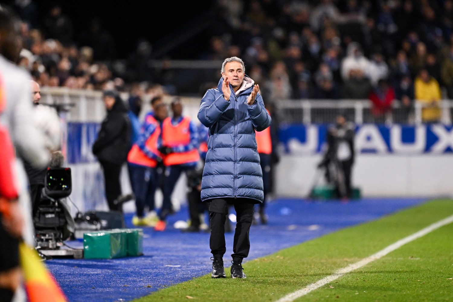 Auxerre vs PSG - Luis Enrique lets loose after the victory: "Not our ...